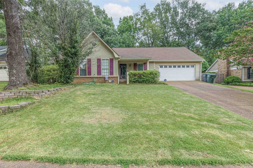 8124 Cairn Dr #92, Cordova, TN 38018 - See Est. Value, Schools & More