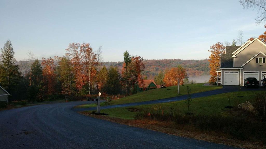 5 Sprague Mill Road, Bedford, NH 03110 | MLS# 4991578 | Trulia