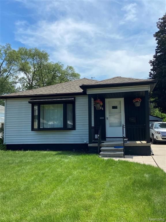 19354 Kinloch, Redford, MI 48240 | Trulia