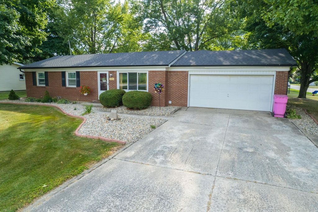 3232 N Rangeline Rd, Huntington, IN 46750 | Trulia
