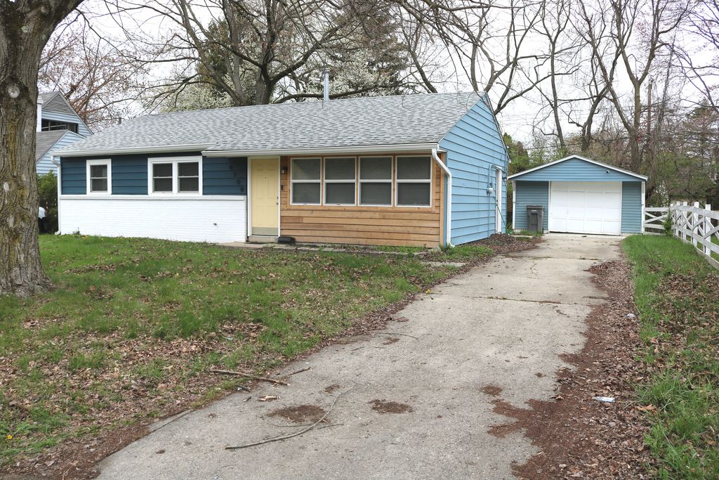 6108 Roselawn Dr, Indianapolis, IN 46226 | MLS# 21971356 | Trulia