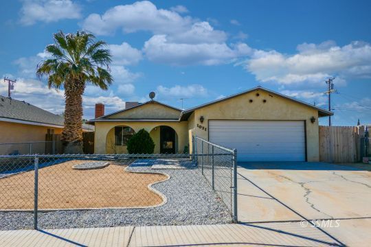 1021 W Willow Ave, Ridgecrest, CA 93555 | MLS# 2605395 | Trulia