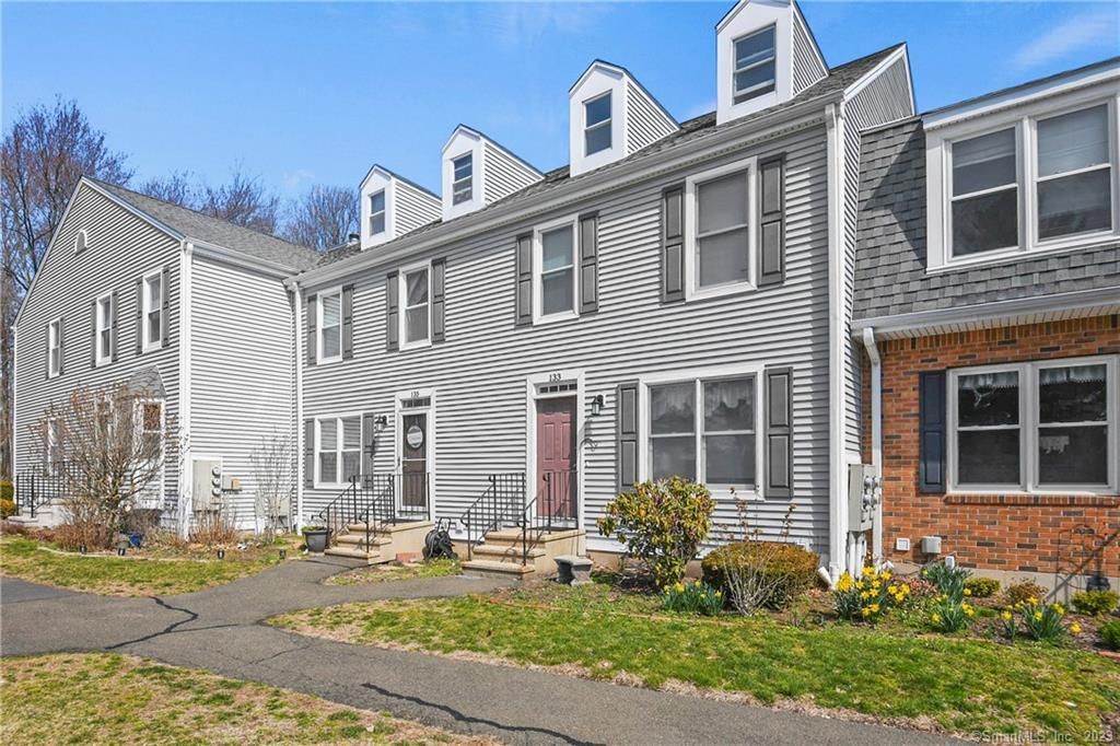 133 Summerhill Road, Wallingford, CT 06492 - See Est. Value, Schools & More