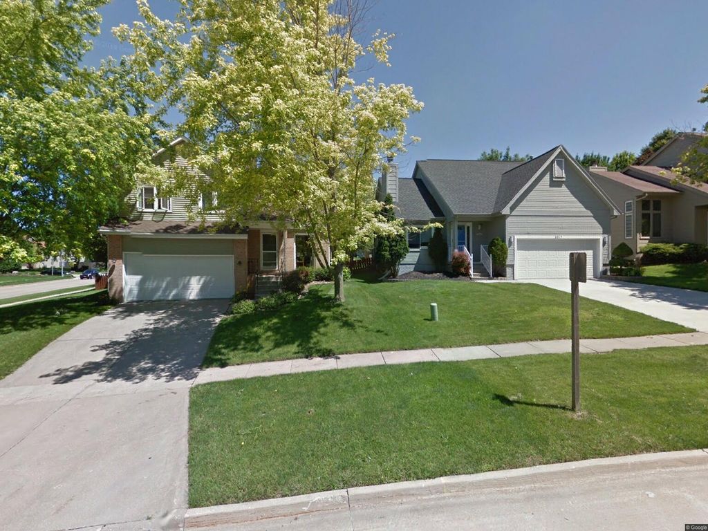 5321 Pommel Pl, West Des Moines, IA 50266 - See Est. Value, Schools & More