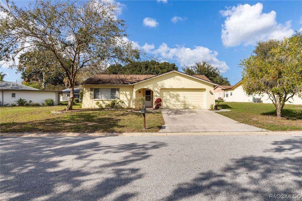 12711 Willowdale Way, Hudson, FL 34667 - See Est. Value, Schools & More