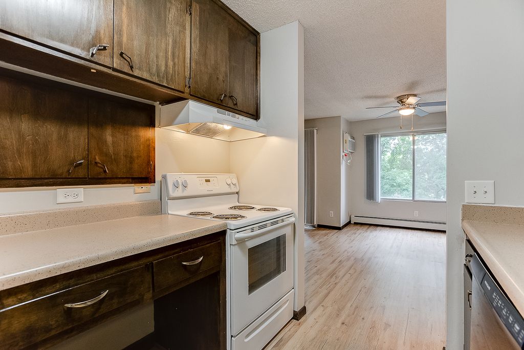 3713 Foss Rd #16845246, Minneapolis, MN 55421 - See Est. Value, Schools ...