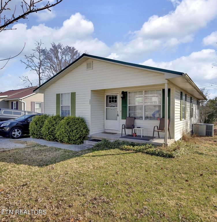 831 Rose Hill Dr, La Follette, TN 37766 - See Est. Value, Schools & More