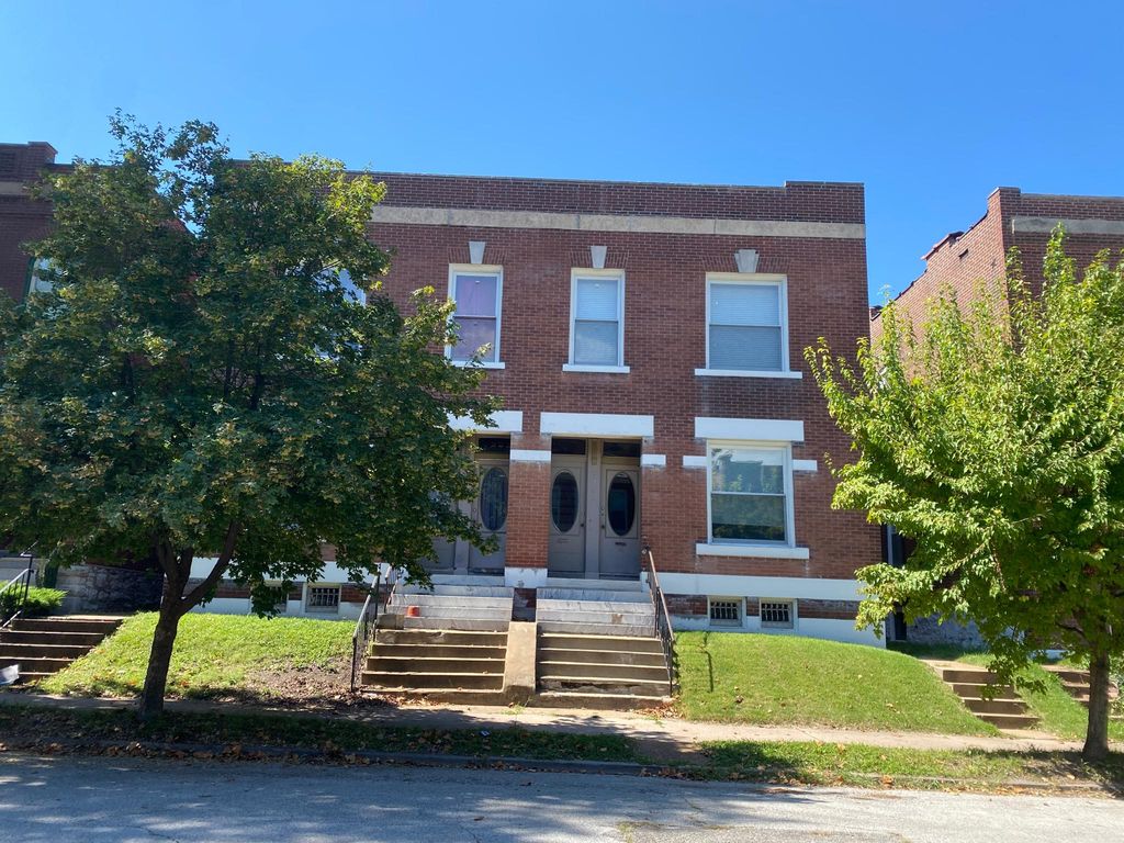 3221 Indiana Ave #1F, Saint Louis, MO 63118 | Trulia