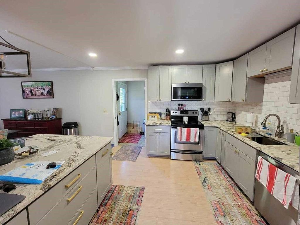 2515 Wood Valley Rd, Winston Salem, NC 27106 | Trulia