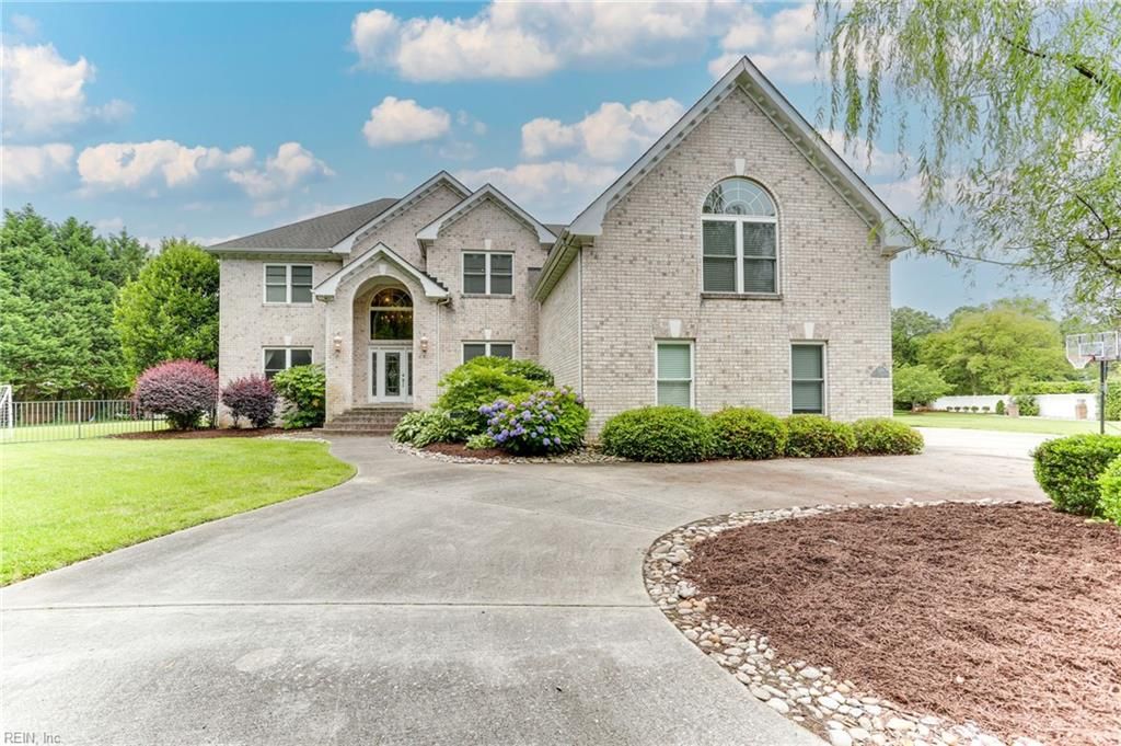 1026 Little Lake Dr, Virginia Beach, VA 23454 | Trulia