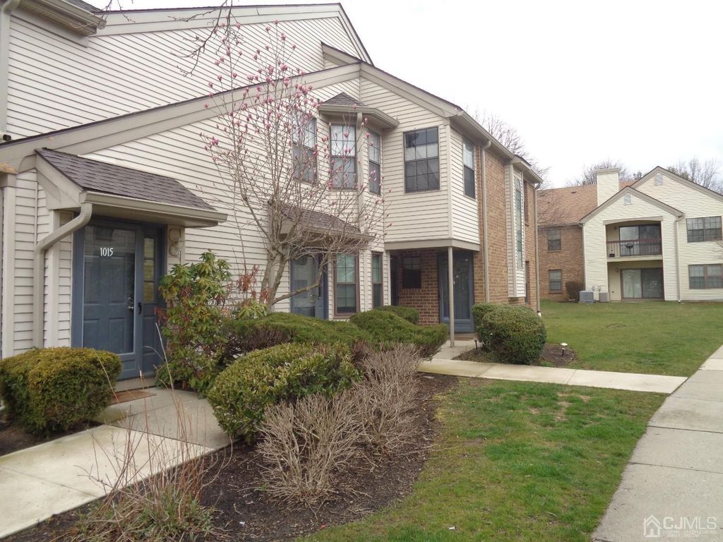 1016 Harbor Club Dr, Parlin, NJ 08859 - See Est. Value, Schools & More