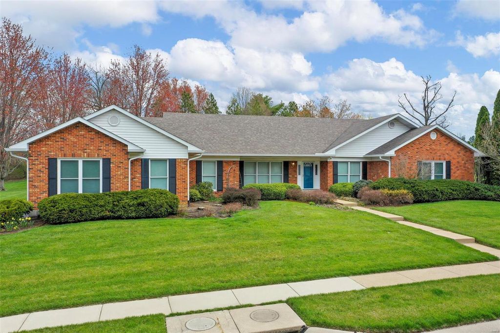 17927 Argonne Estates Dr, Florissant, MO 63034 | Trulia