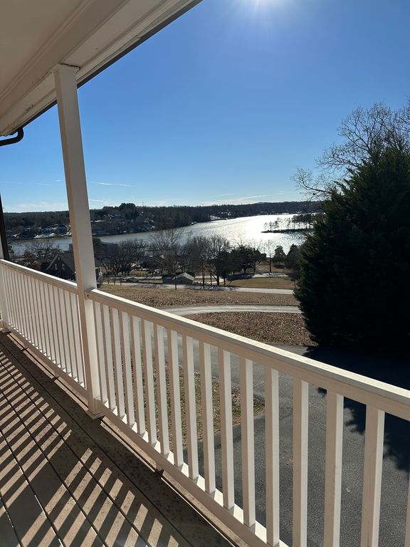 180 Steel Bridge Loop #3A, Hickory, NC 28601 - See Est. Value, Schools ...