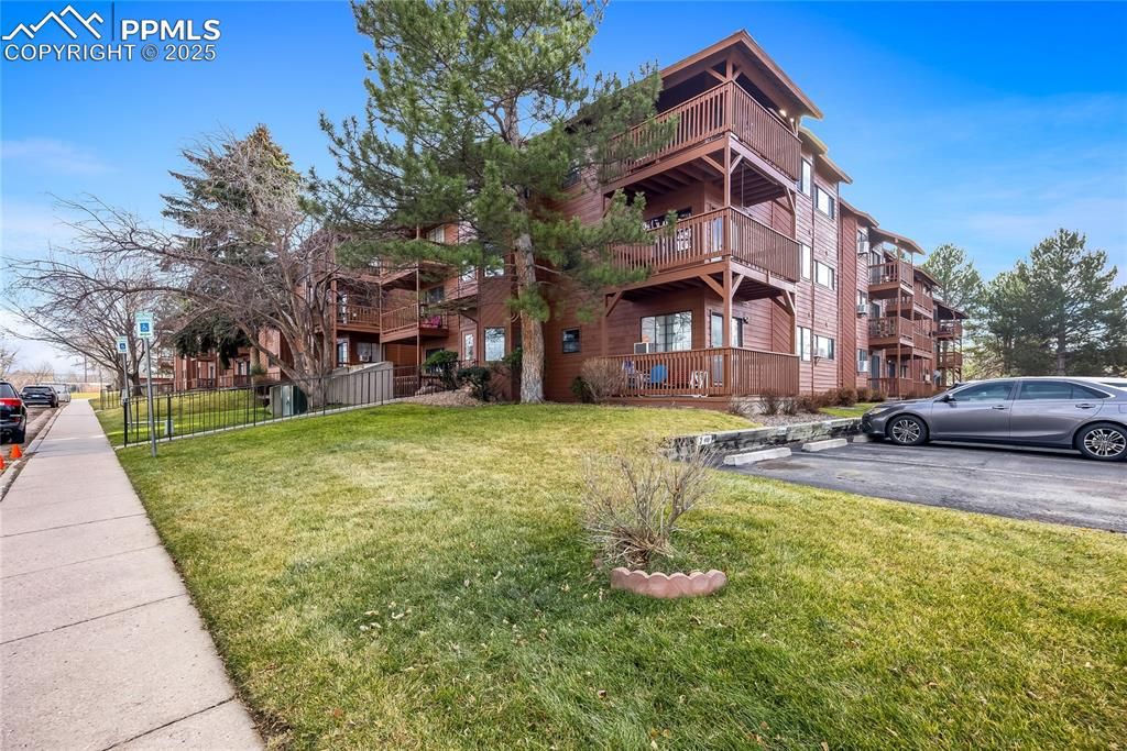2430 Palmer Park Blvd #303, Colorado Springs, CO 80909 | MLS# 6161856 ...