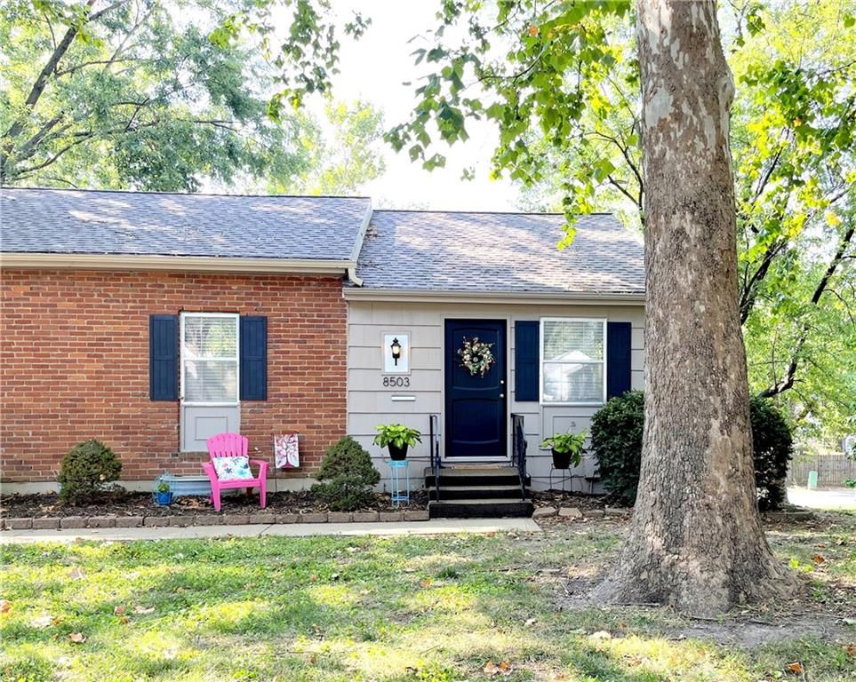 8503 W 83rd St, Overland Park, KS 66204 - See Est. Value, Schools & More