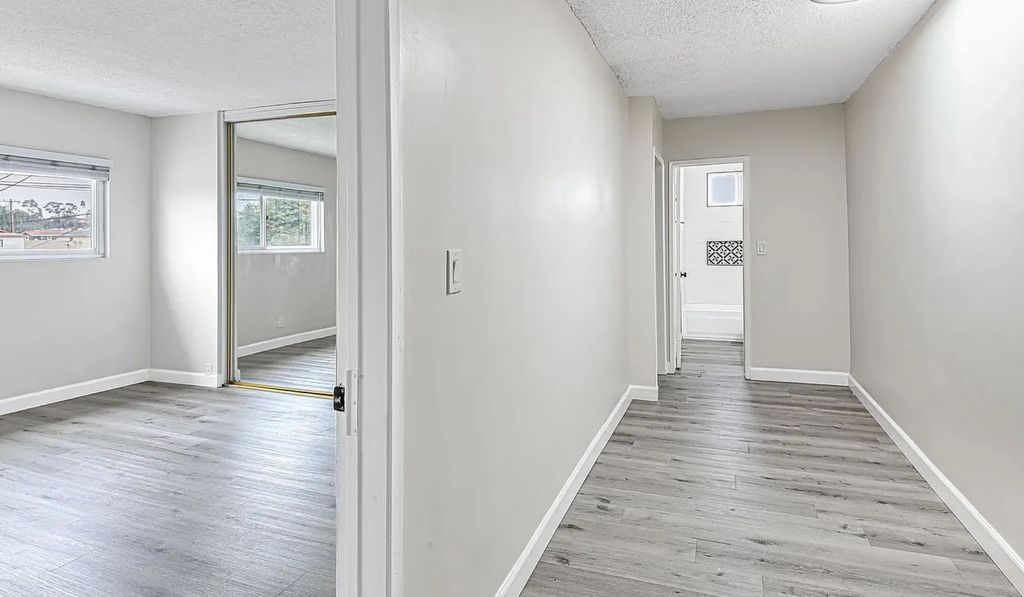 1271 E 7th St #4, Long Beach, CA 90813 - See Est. Value, Schools & More