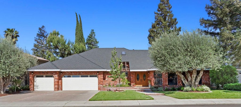969 Spring Creek Dr, Ripon, CA 95366 - See Est. Value, Schools & More