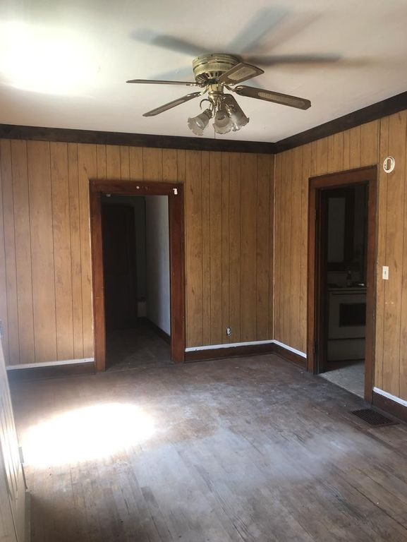 4131 Holston Dr #8, Knoxville, TN 37914 - See Est. Value, Schools & More