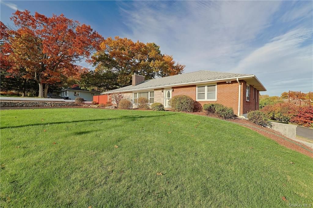 354 Union Avenue, New Windsor, NY 12553 | Trulia