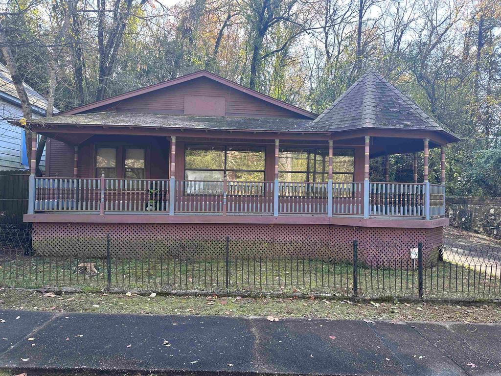 104 Tom Ellsworth Dr, Hot Springs, AR 71901 - See Est. Value, Schools ...