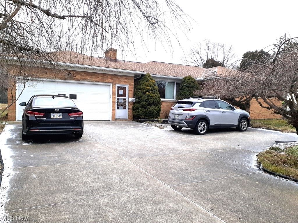 7005 Ridge Rd, Parma, OH 44129 - See Est. Value, Schools & More