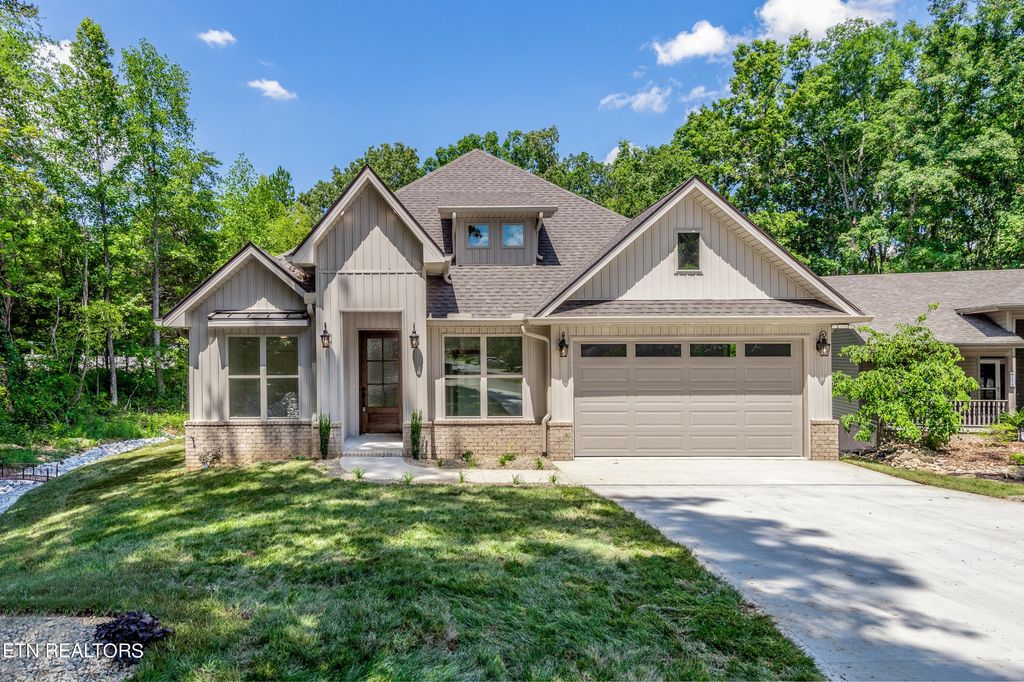 316 Paoli Trce #15, Loudon, TN 37774 - See Est. Value, Schools & More