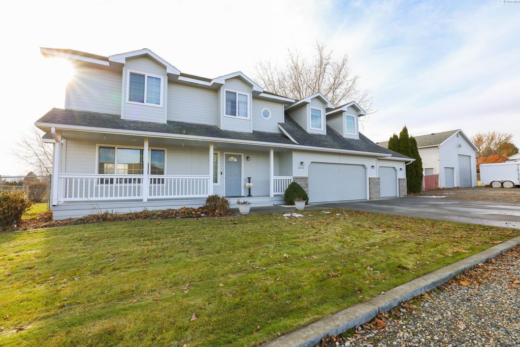 10415 S 952nd Pr SE, Kennewick, WA 99338 - See Est. Value, Schools & More