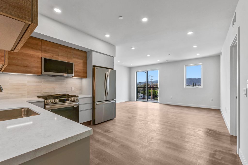 8867 Alcott St #501, Los Angeles, CA 90035 - See Est. Value, Schools & More