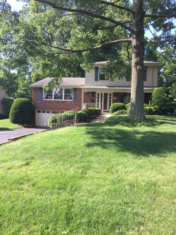 1311 Old Meadow Rd, Pittsburgh, PA 15241 - See Est. Value, Schools & More