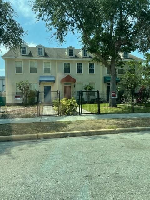 36 N Terry Ave, Orlando, FL 32801 - See Est. Value, Schools & More