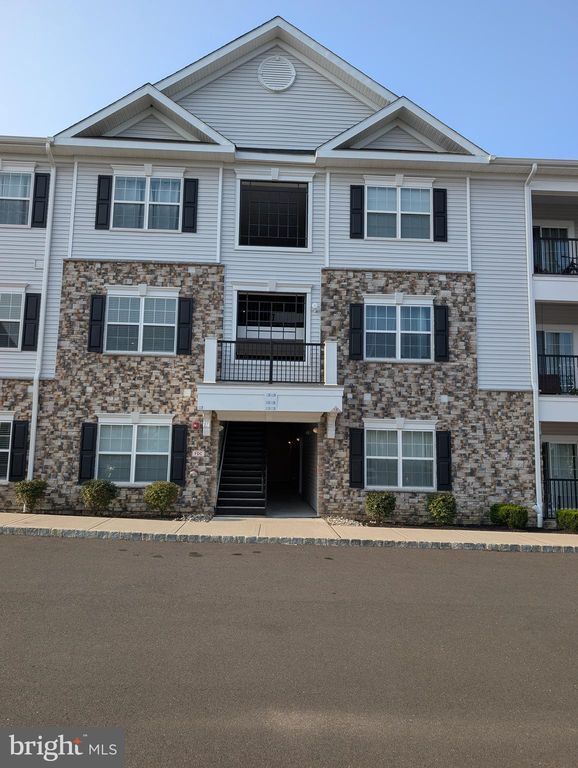 1138 Vanderbergh Blvd, Monroe Township, NJ 08831 - See Est. Value ...