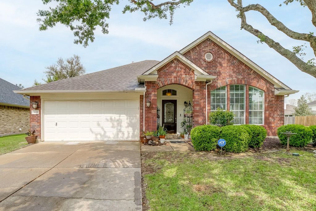 1815 Barretts Glen Dr, Pearland, TX 77581 | MLS# 67007121 | Trulia