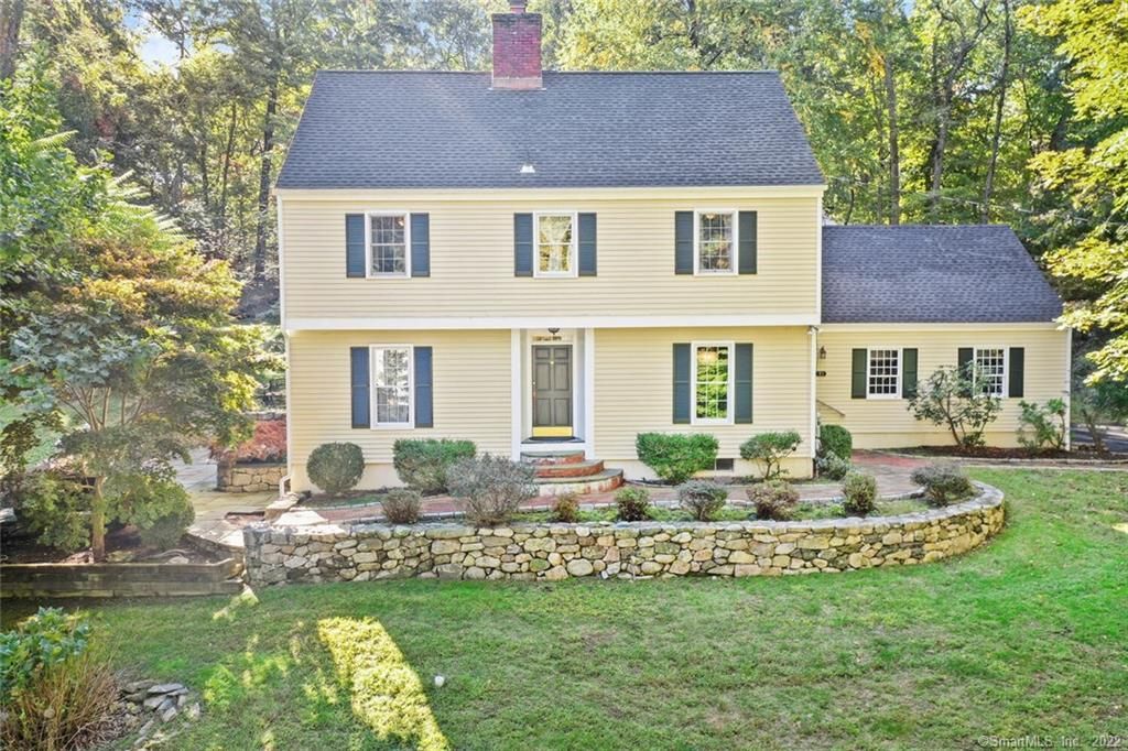 93 Rising Ridge Rd, Ridgefield, CT 06877 - See Est. Value, Schools & More
