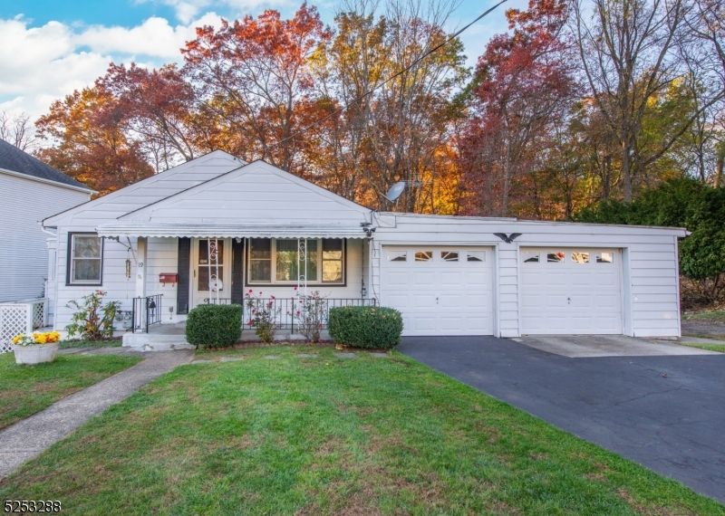 19 Hance St, Wharton, NJ 07885 - See Est. Value, Schools & More