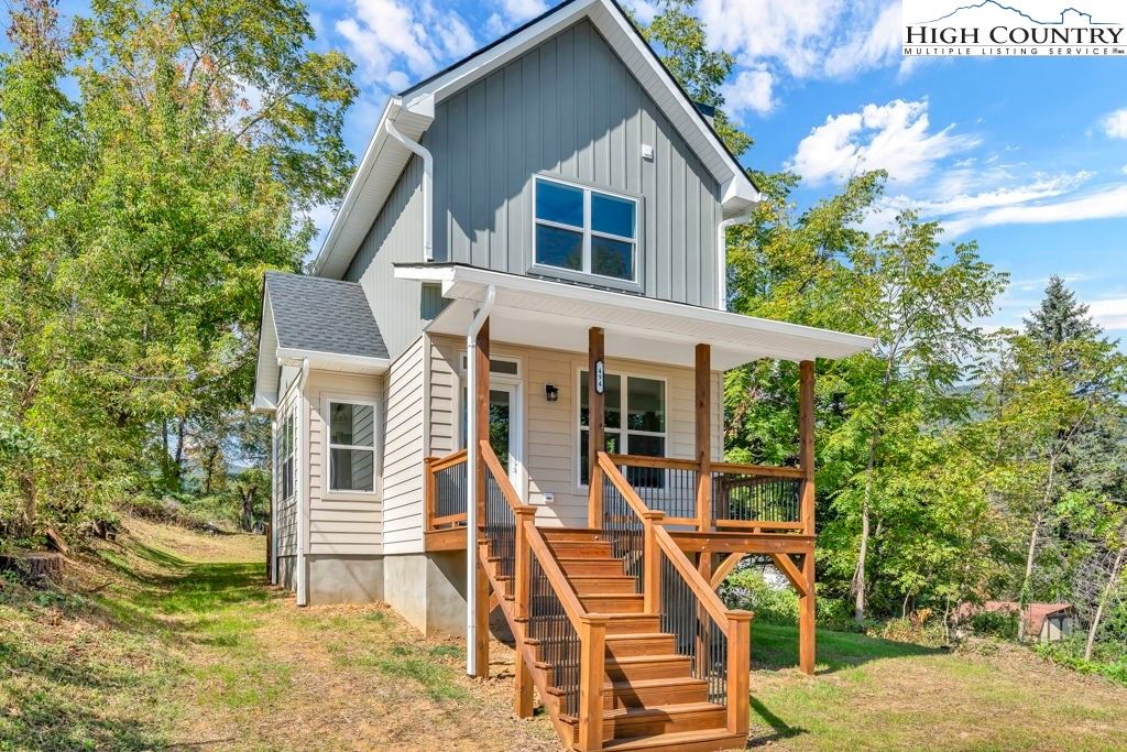 494 Graybeal Avenue, West Jefferson, NC 28694 | MLS# 258424 | Trulia