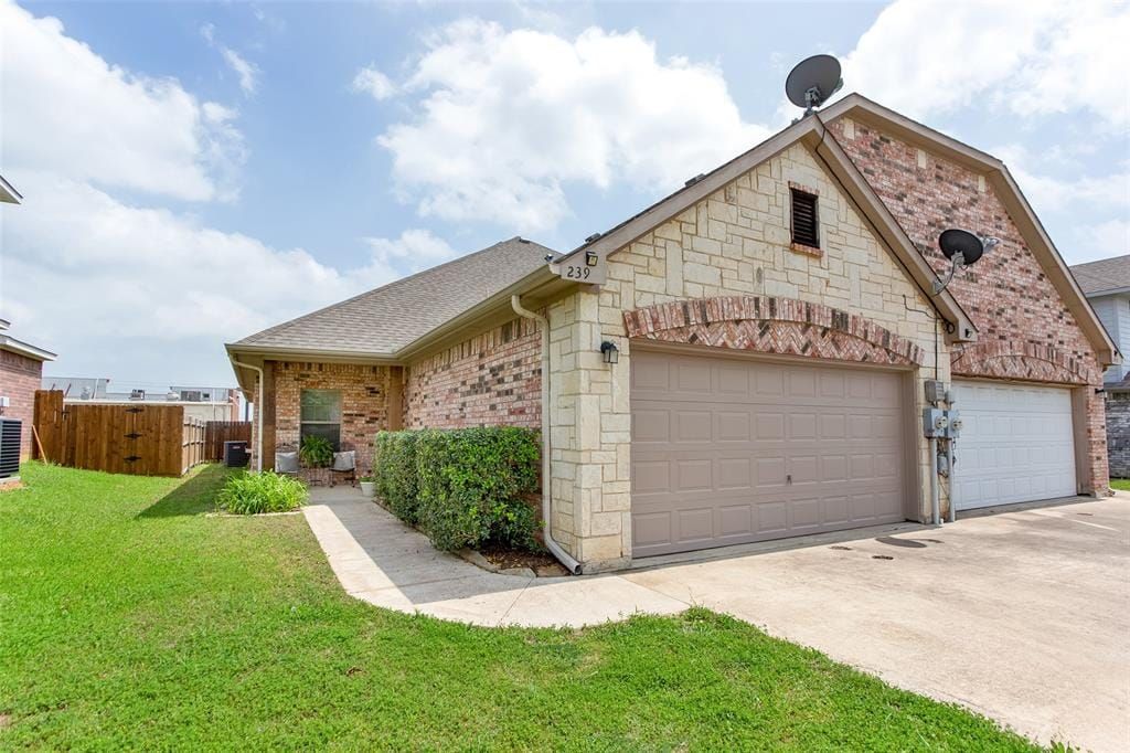 239 Irick Ct, Aubrey, TX 76227 - See Est. Value, Schools & More