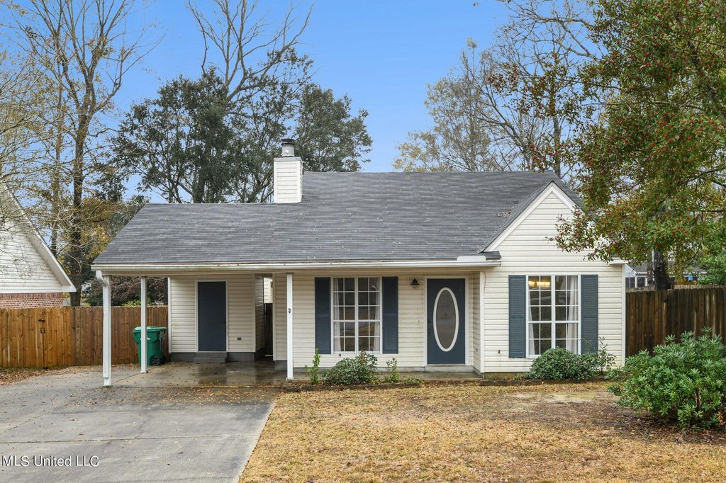 99100 Koloa St, Diamondhead, MS 39525 - See Est. Value, Schools & More