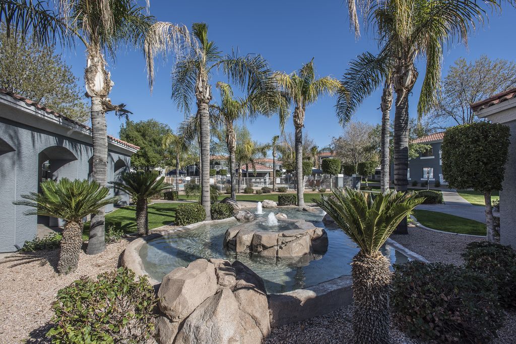 2220 W Mission Ln #1037, Phoenix, AZ 85021 - See Est. Value, Schools & More