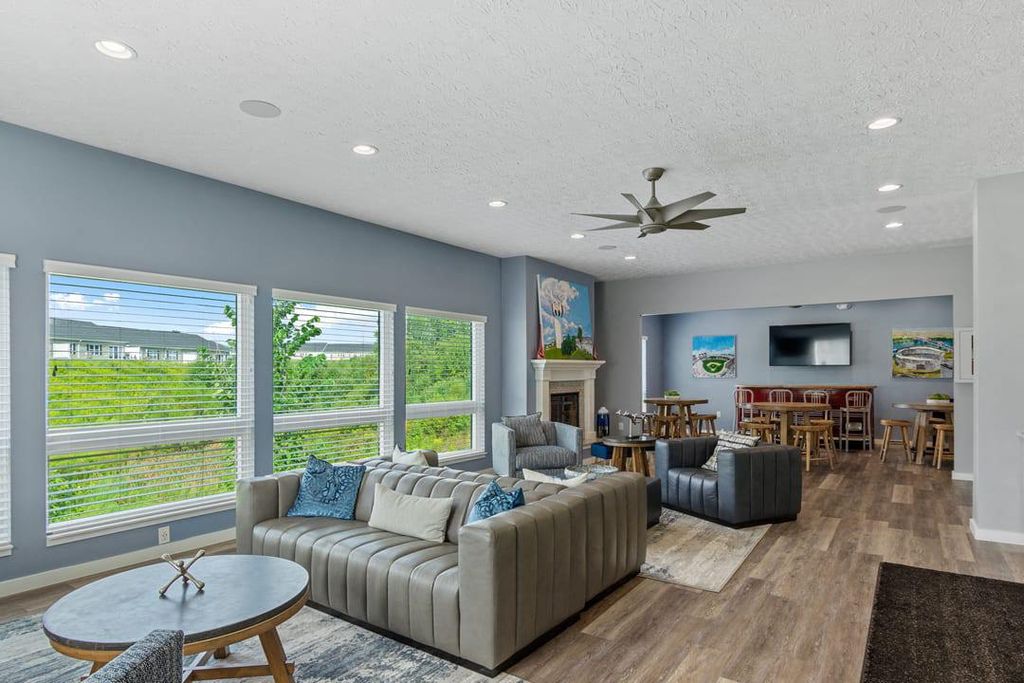 239 Landon Ct #5587010, Florence, KY 41042 - See Est. Value, Schools & More