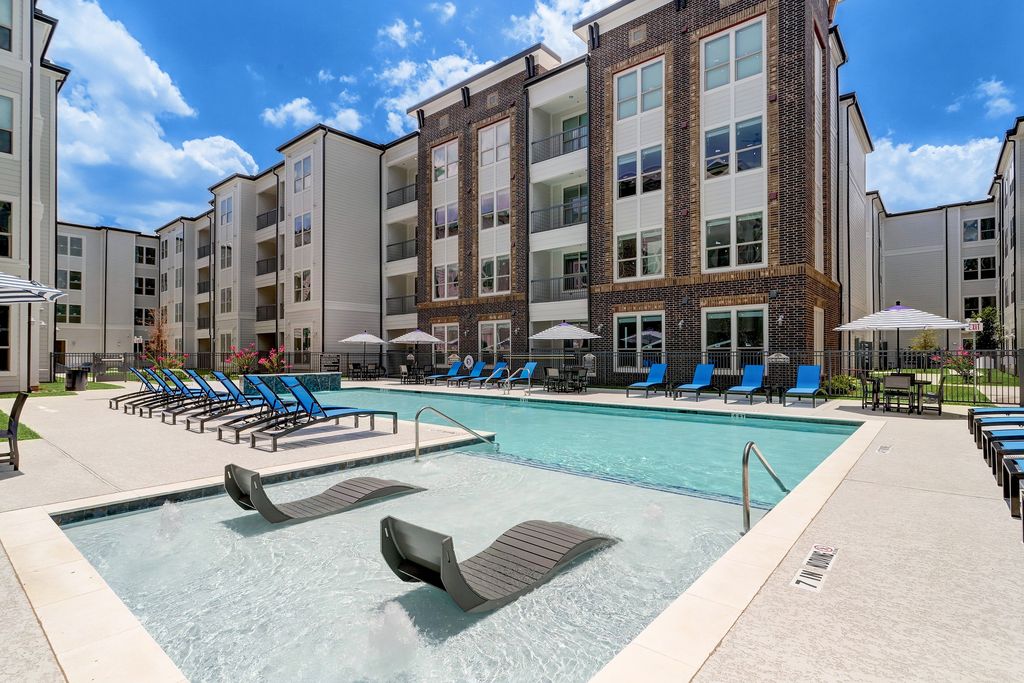 4840 N Shepherd Dr #3-3209, Houston, TX 77018 - See Est. Value, Schools ...