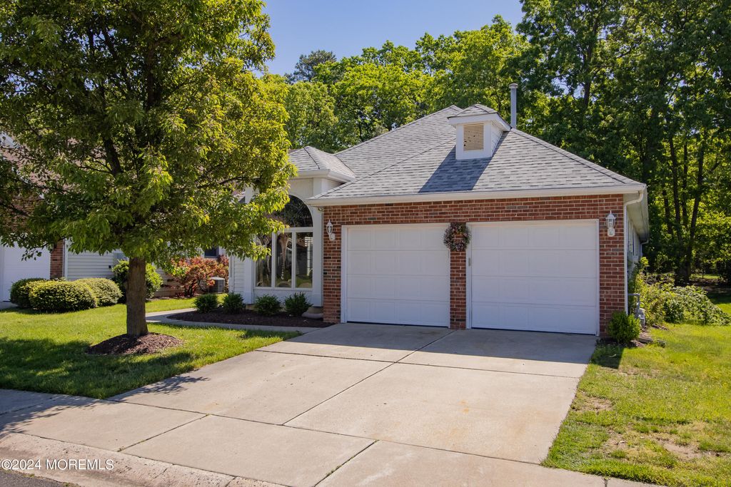 1659 Lacebark Court, Toms River, NJ 08755 - See Est. Value, Schools & More