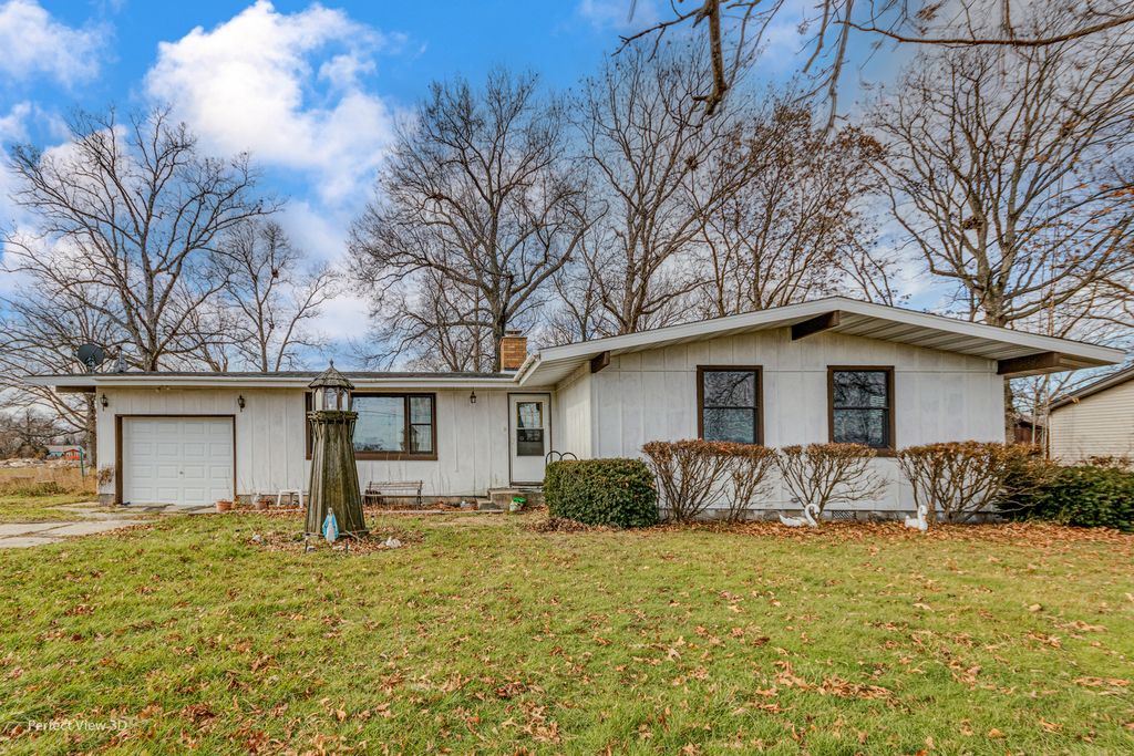 2240 N 15270e Rd, Momence, IL 60954 - See Est. Value, Schools & More