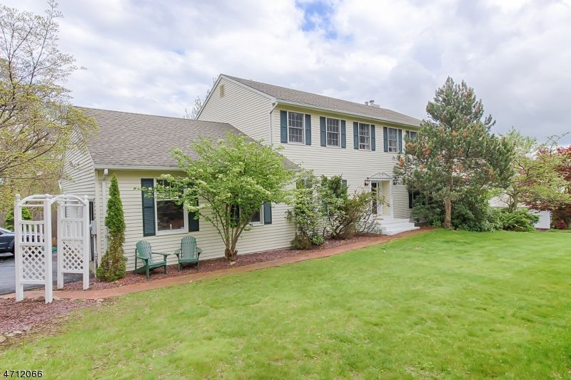 14 Alexandra Rd, Landing, NJ 07850 - See Est. Value, Schools & More