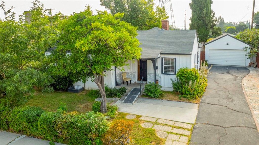 8929 Geyser Ave, Northridge, CA 91324 | MLS# GD24142926 | Trulia