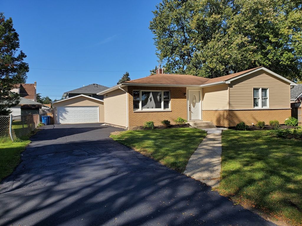 120 S Roy Ave, Northlake, IL 60164 - See Est. Value, Schools & More