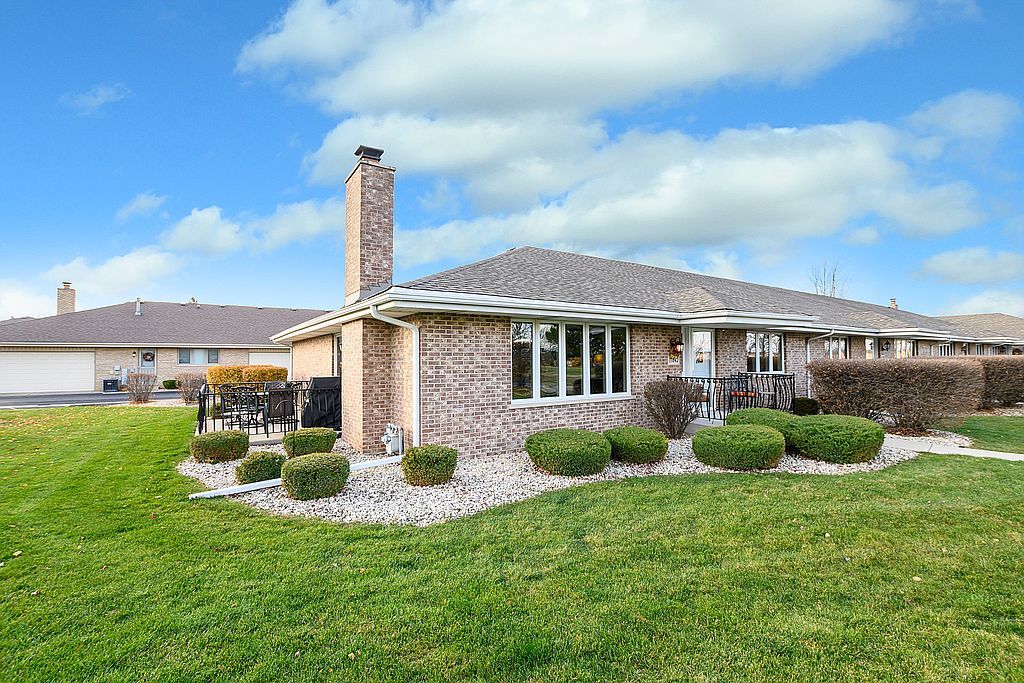 17842 Rachel Ln #10, Orland Park, IL 60467 - See Est. Value, Schools & More