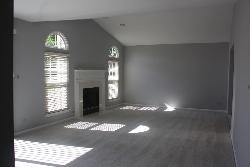 1513 Club Dr #A, Glendale Heights, IL 60139 - See Est. Value, Schools ...