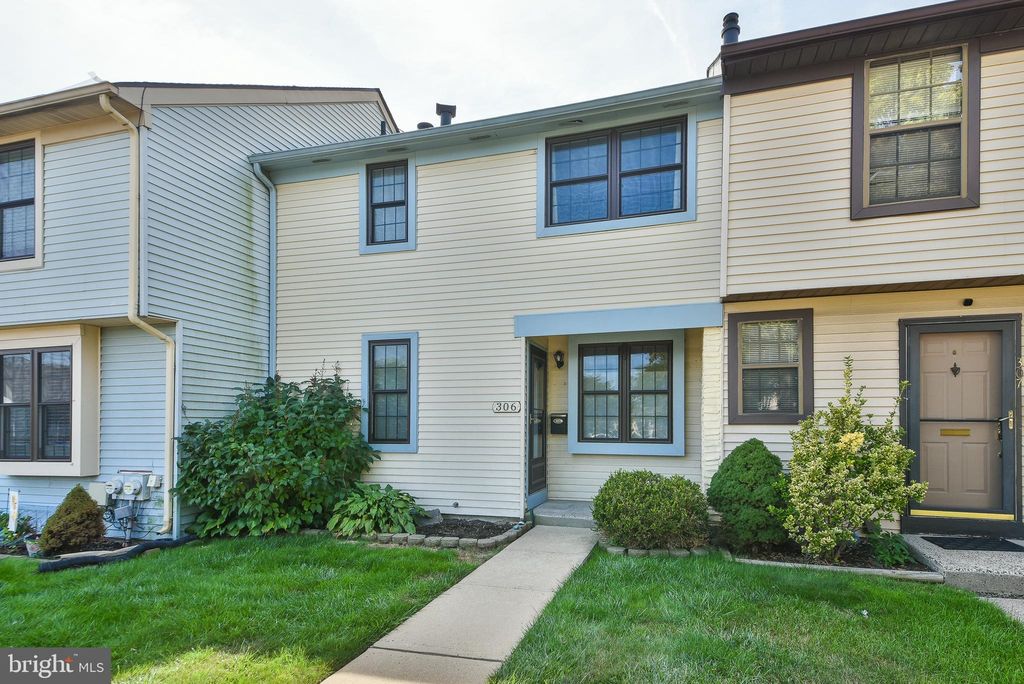 306 Hopkins Ct, North Wales, PA 19454 - See Est. Value, Schools & More