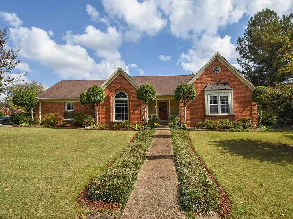 64 Shelley Renee Ln, Cordova, TN 38018 - See Est. Value, Schools & More