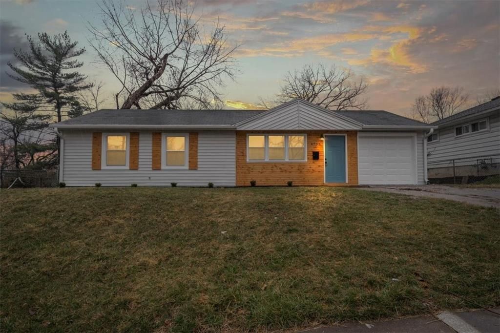 4735 E 44th Ter, Kansas City, MO 64130 - See Est. Value, Schools & More